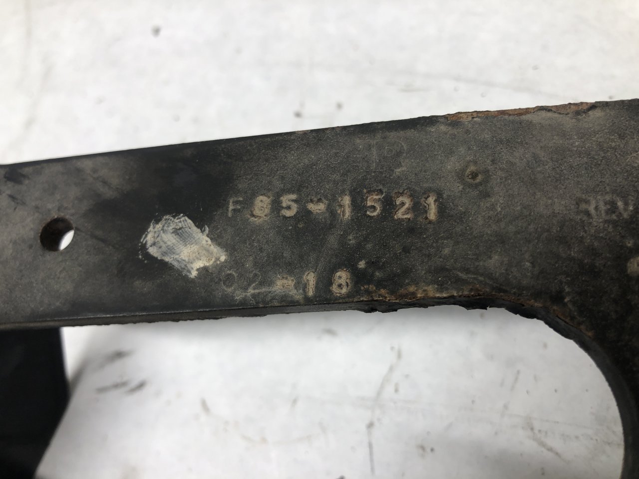 F85-1521 | Peterbilt 579 Brackets, Misc for Sale