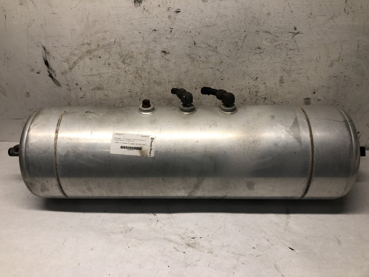 08-02360-A | Peterbilt 379 Air Tank for Sale