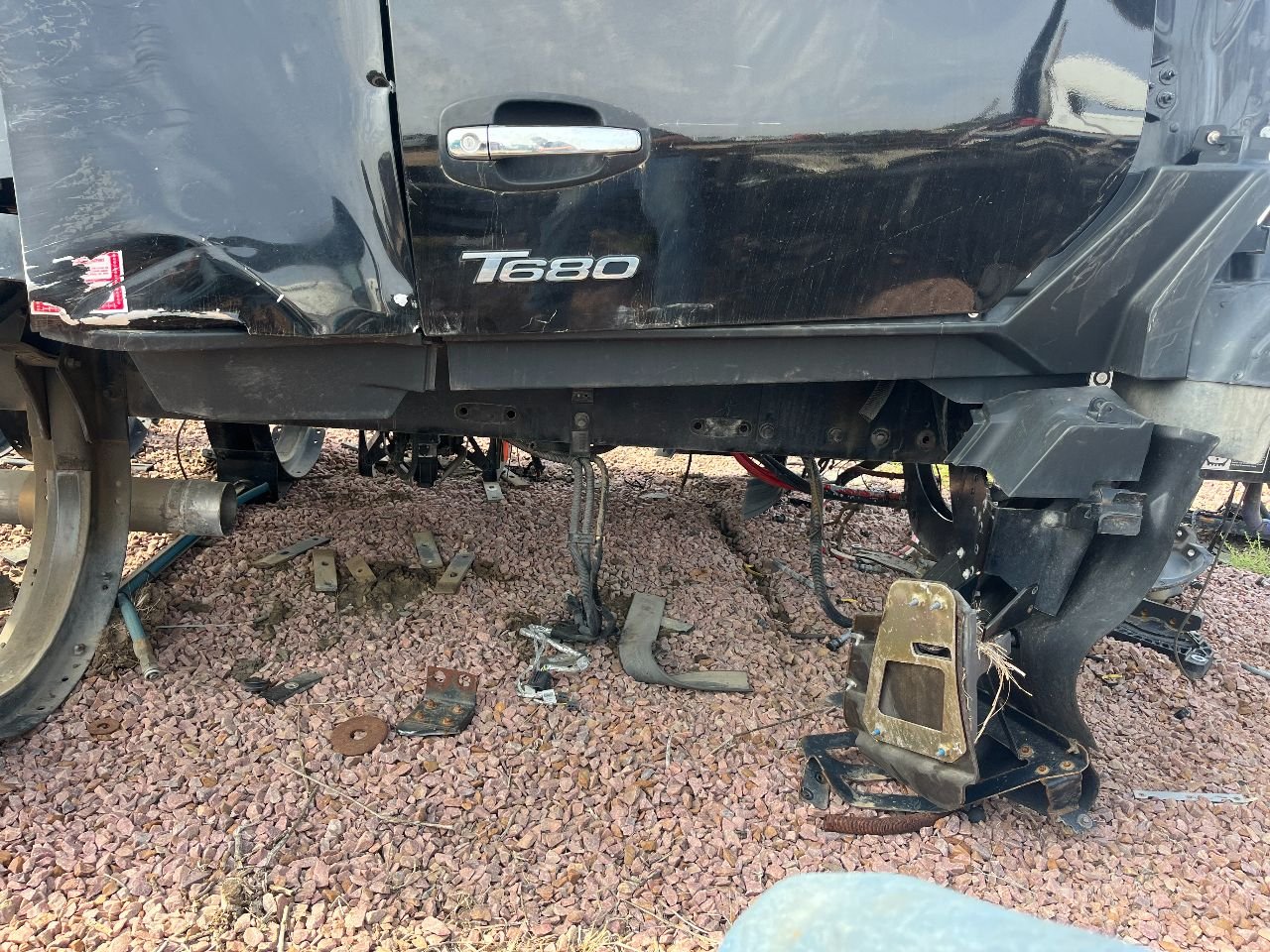 R22-1660-100 | Kenworth T680 Cab, Exterior Cab Panel for Sale