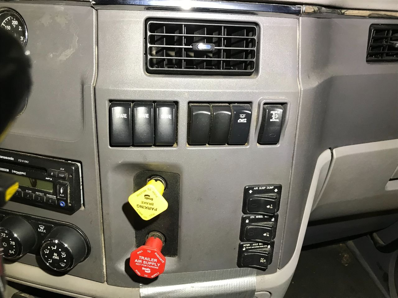 S64-6149-1681100B3 | Peterbilt 579 Dash Panel for Sale