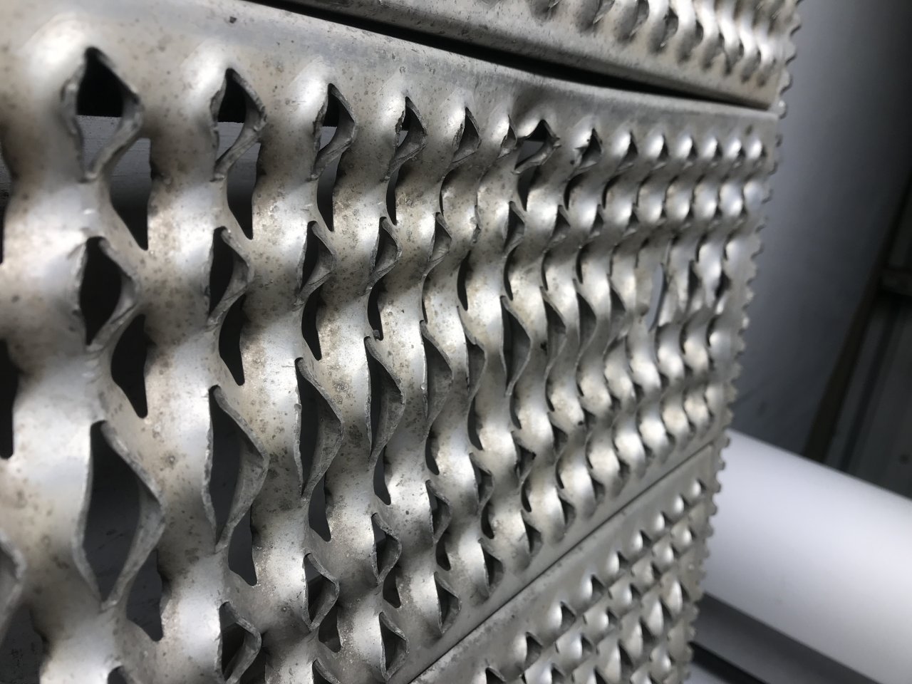 01-50798-1424/A | Peterbilt 587 Deckplate for Sale