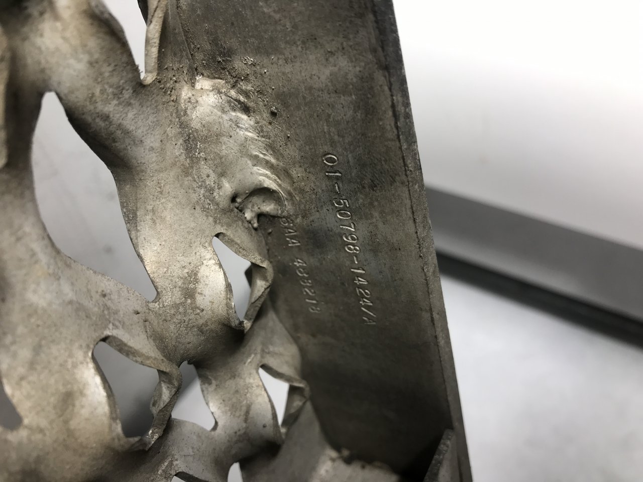 01-50798-1424/A | Peterbilt 587 Deckplate for Sale