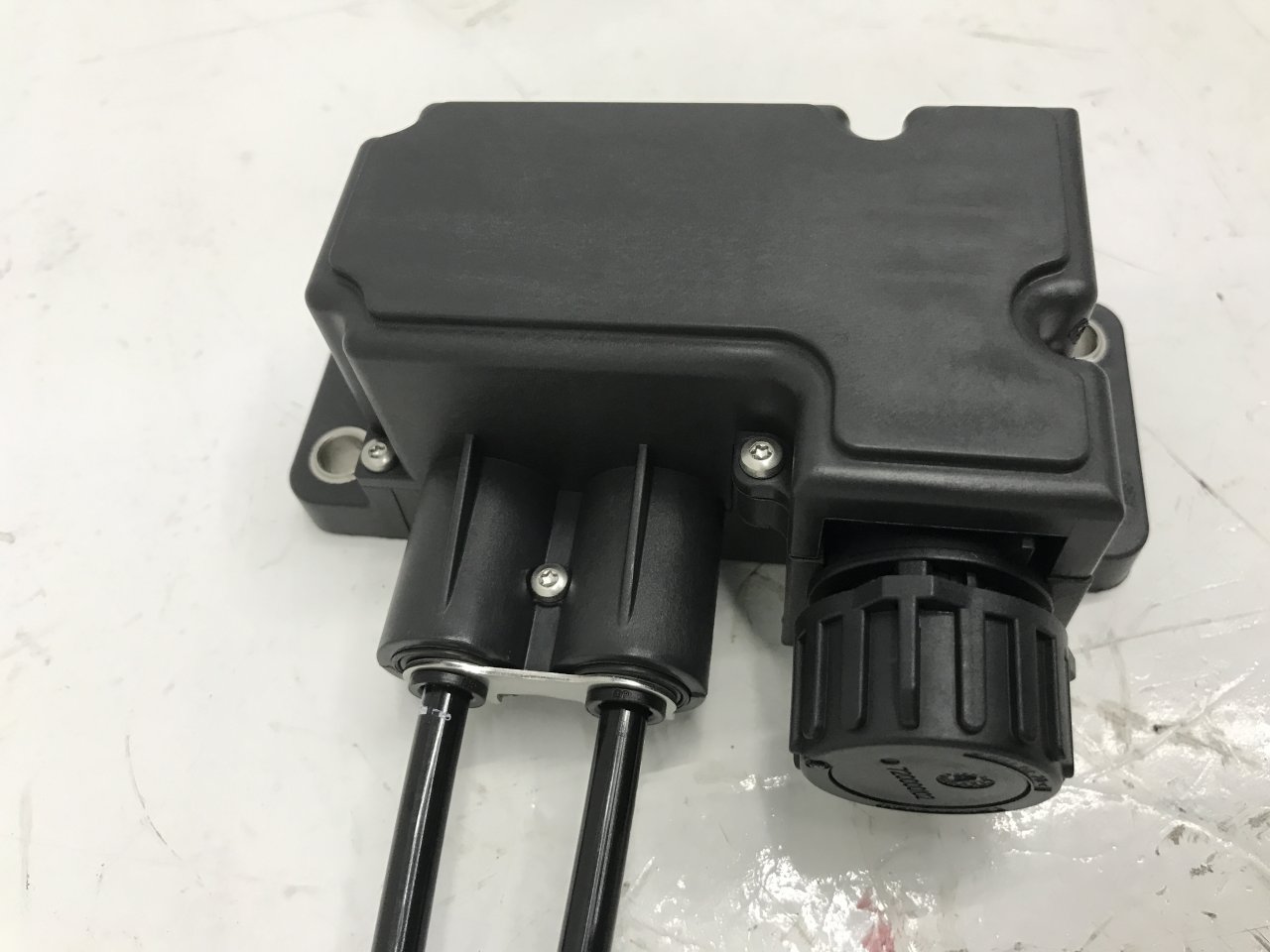 23539939 | Volvo VNL DEF Sensor for Sale