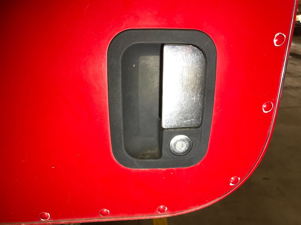 Peterbilt 386 Door Handle for Sale