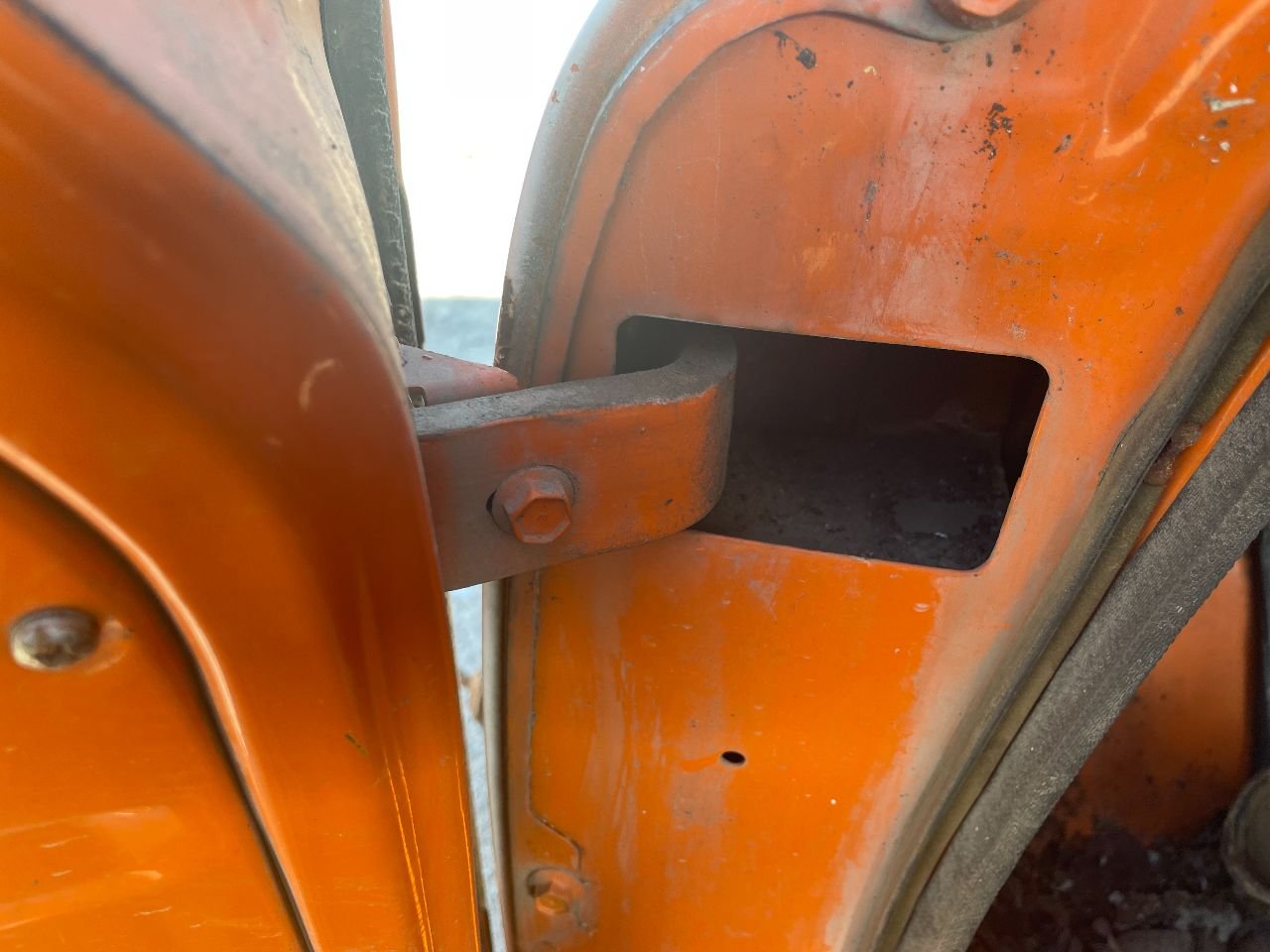 International 1700 LOADSTAR Door Hinge, Front for Sale