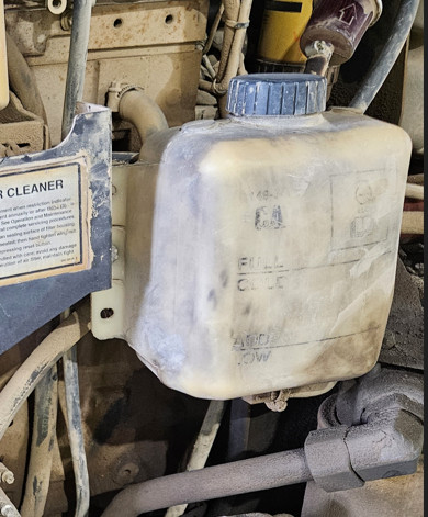 149-3494 | CAT TH83 Radiator Overflow Bottle for Sale