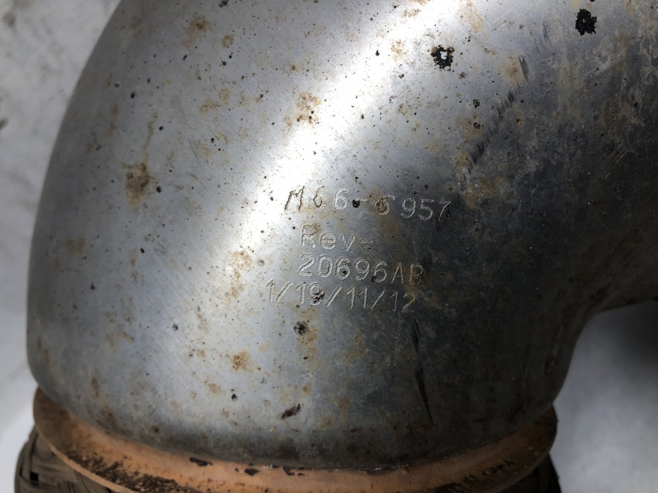 M66-6957 | Peterbilt 579 Exhaust Pipe for Sale