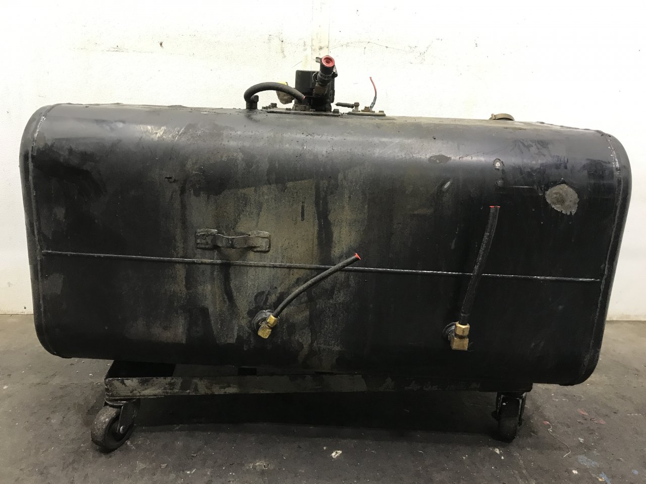 A03-23537-009 | Freightliner FL70 Fuel Tank for Sale