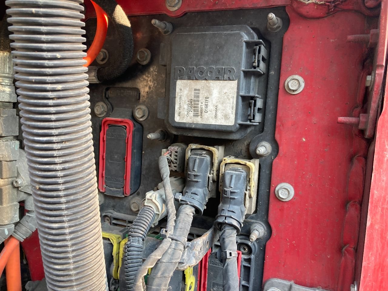 S53-1293-11E | Peterbilt 579 Fuse Box for Sale