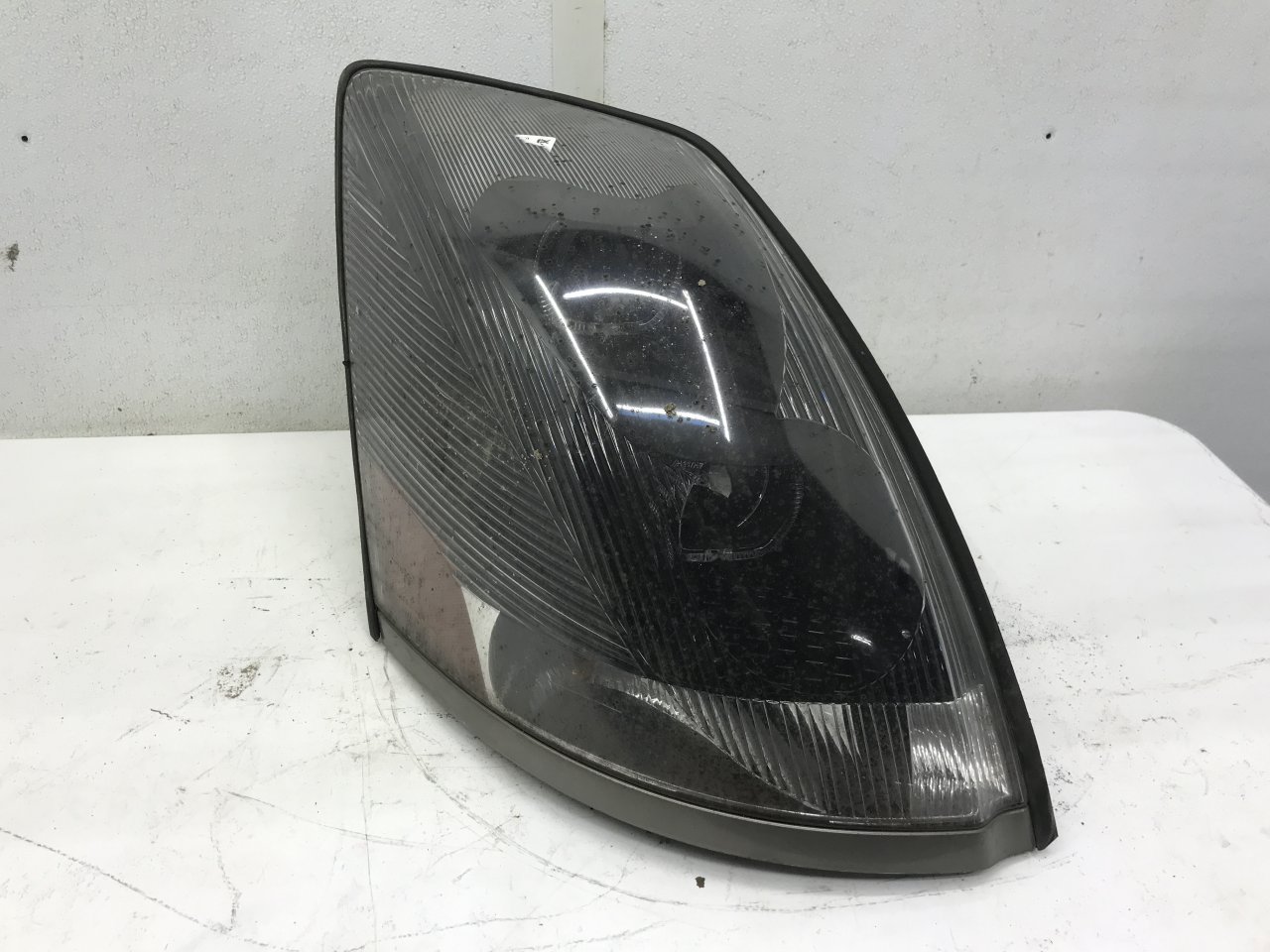 S-24874 | Volvo VNL Headlamp for Sale