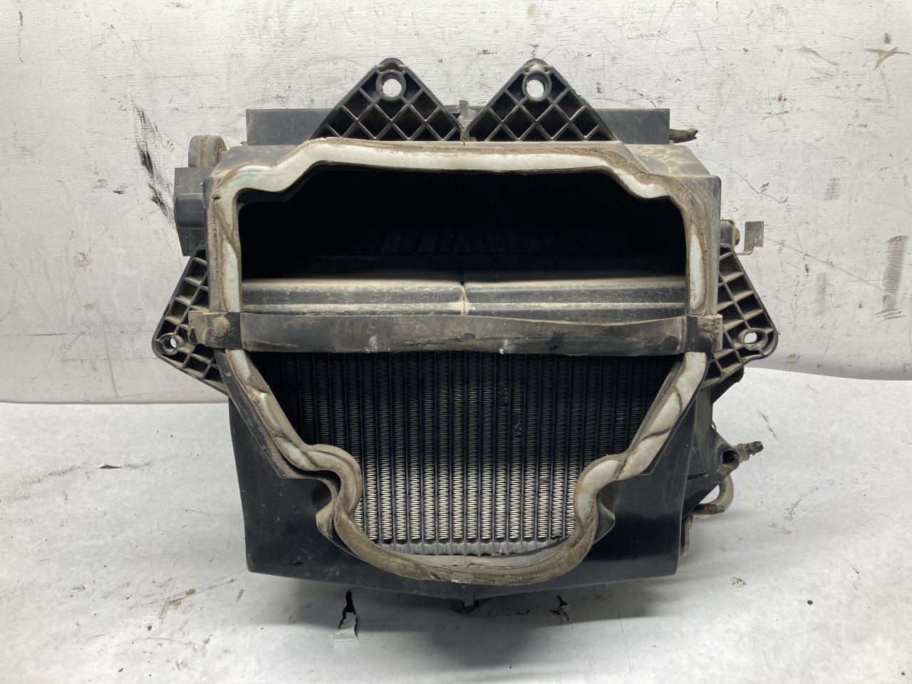 24906052 | International 7600 Heater Assembly for Sale