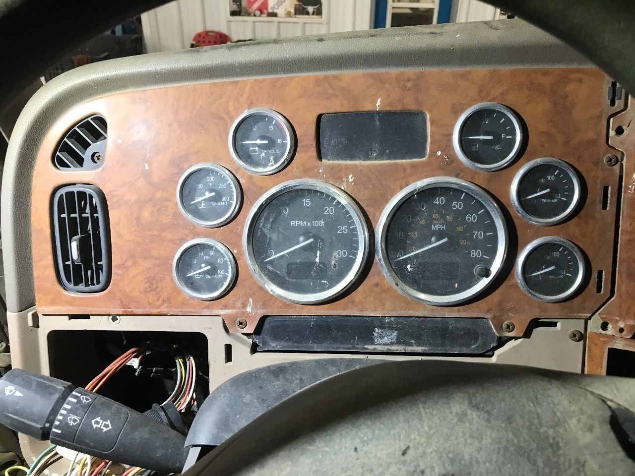 S64-6021-100 | Peterbilt 386 Speedometer Instrument Cluster for Sale