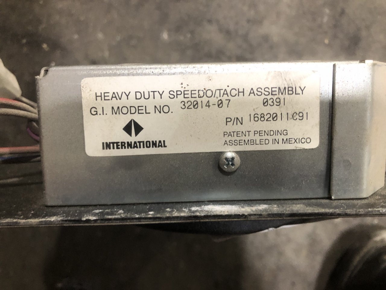 International 9400 Speedometer Instrument Cluster for Sale