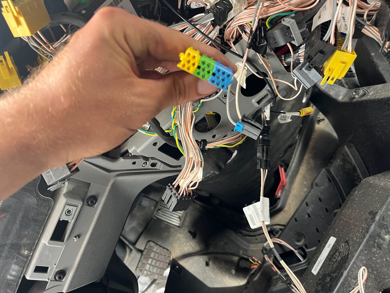 Mack ANTHEM (AN) Pigtail, Wiring Harness for Sale