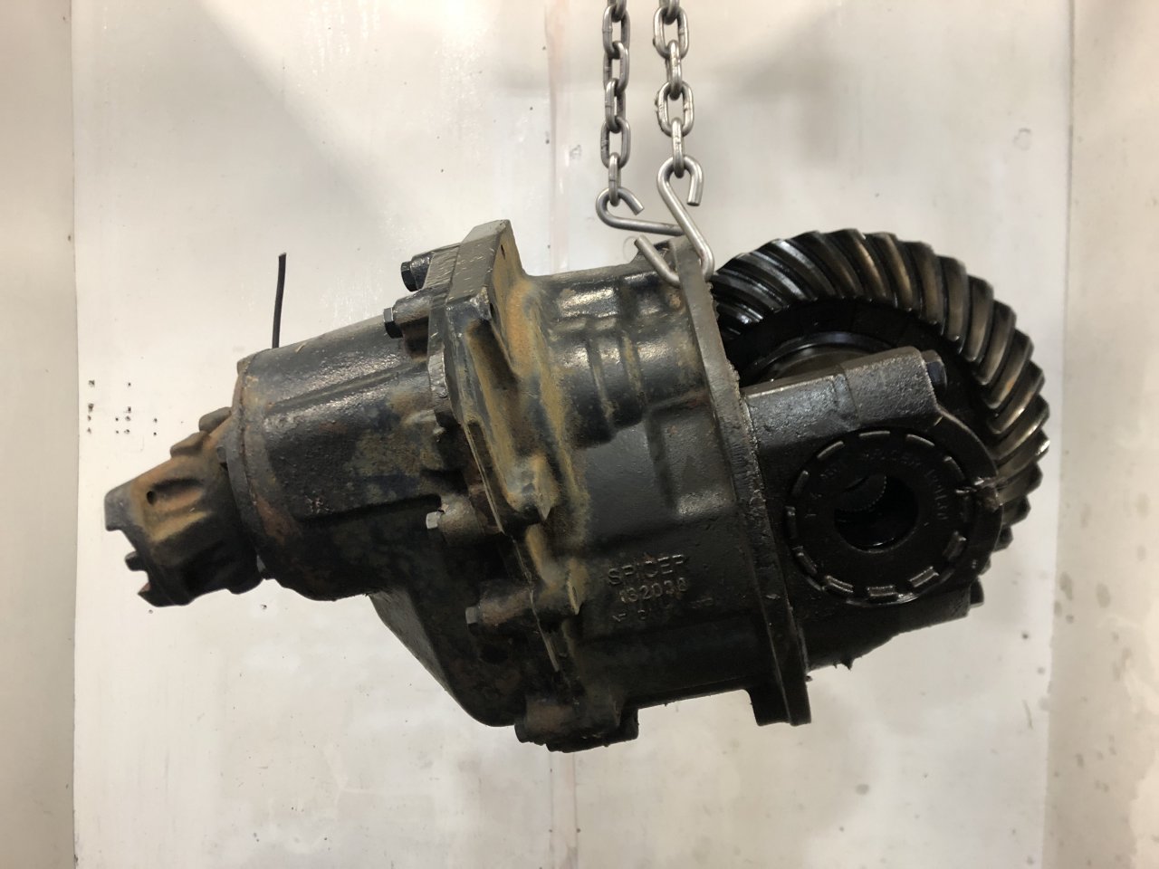 DSP40-390 | Eaton DST40 Front Carrier | Differential Assembly for Sale