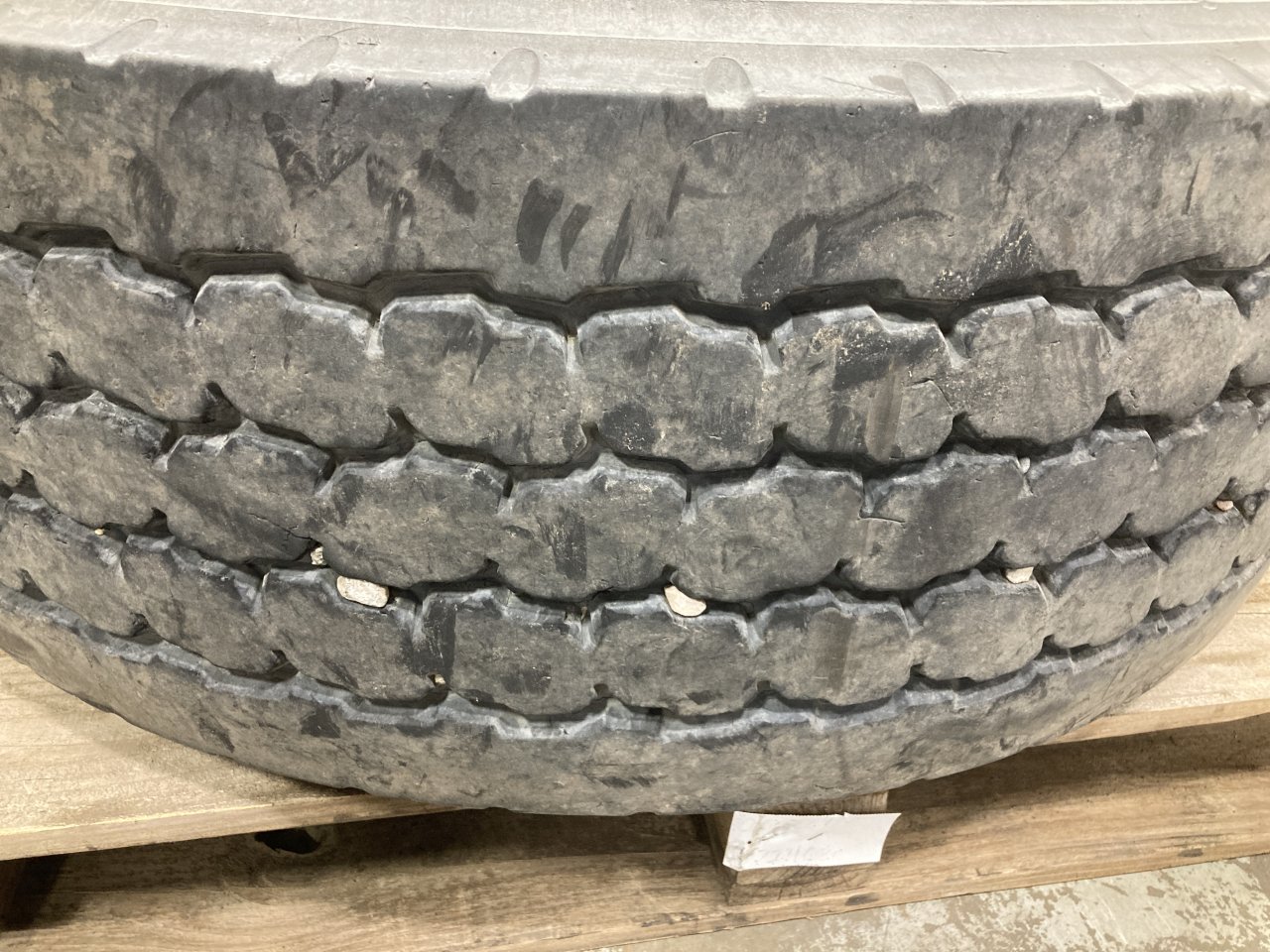 Pilot 19.5 STEEL Tire and Rim for Sale