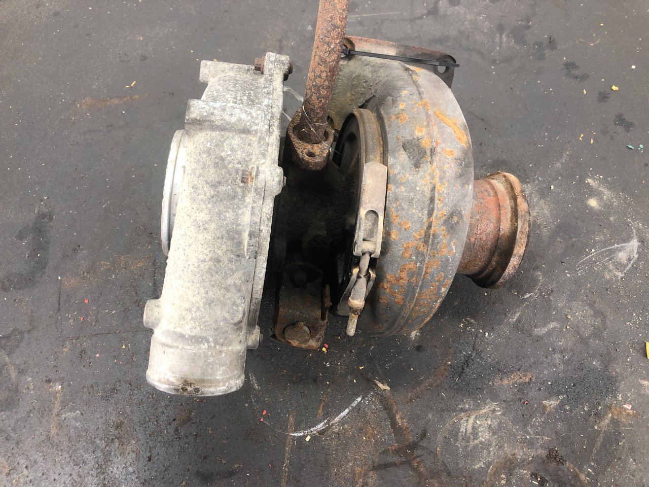 International DT530E Engine Turbocharger for Sale