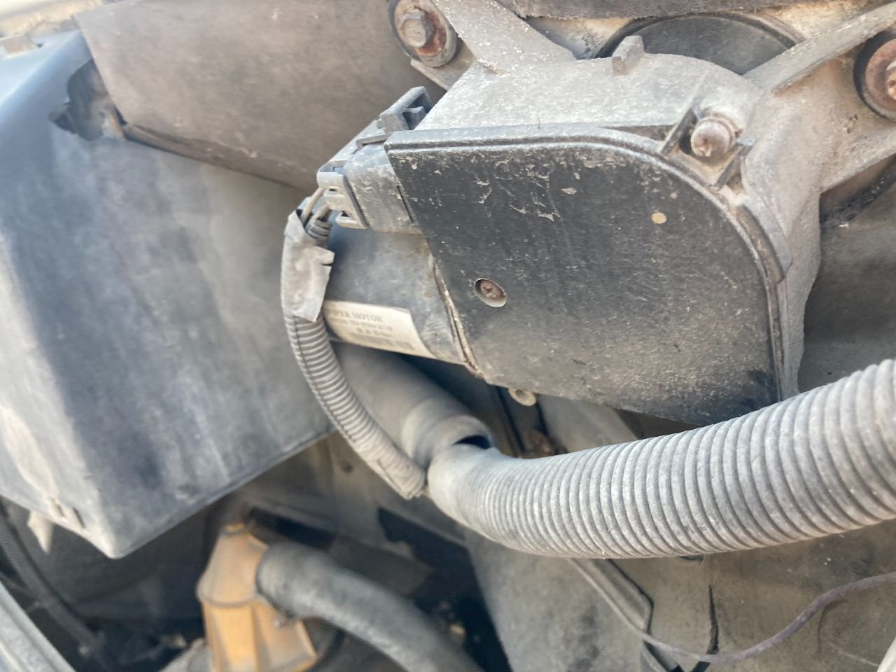 24022397 | GMC C6500 Windshield Wiper Motor for Sale